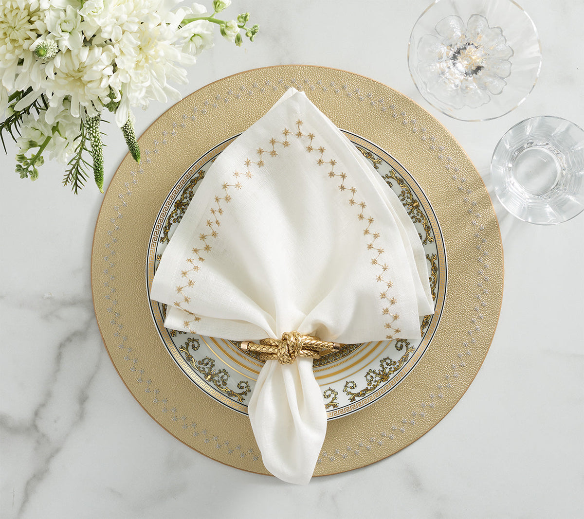 Kim Seybert Gold Rope Knot Napkin Ring – Charles Mayer